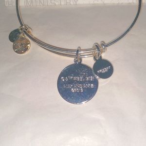 Alex and Ani | Jewelry | Alex And Ani Harry Potter Hogwarts For Christmas Bracelet Nwt | Poshmark